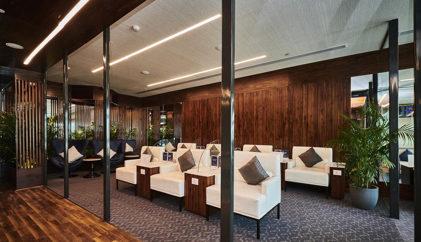 DEL Delhi International | Airport Lounge Guide